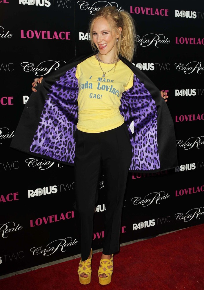 Juno Temple Picture 1 - Lovelace Los Angeles Premiere
