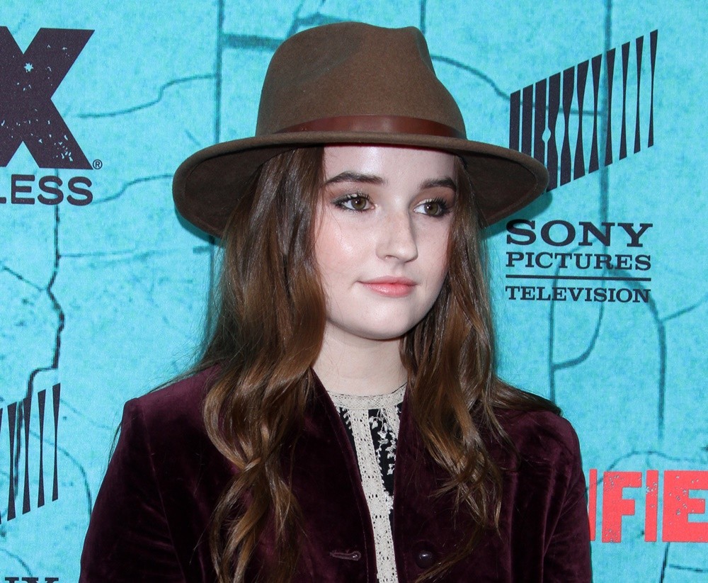 kaitlyn-dever Picture 1 - FX Justified Series Finale Event