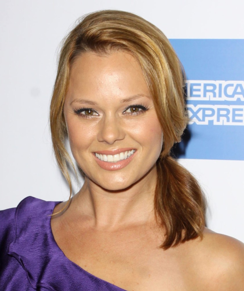 Kate Levering Picture 1 - 2009 Macy's Passport Fashion Show - Arrivals