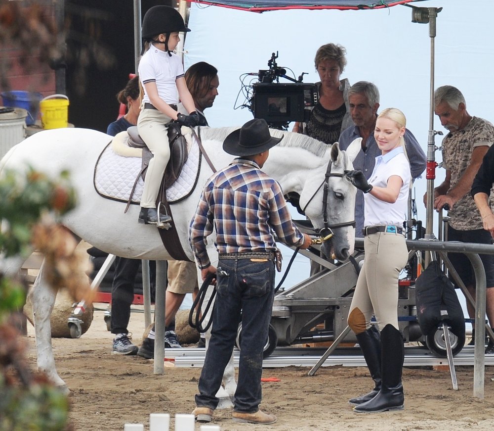 Filming Scenes at A Horse Ranch for Movie Unforgettable - Picture 1