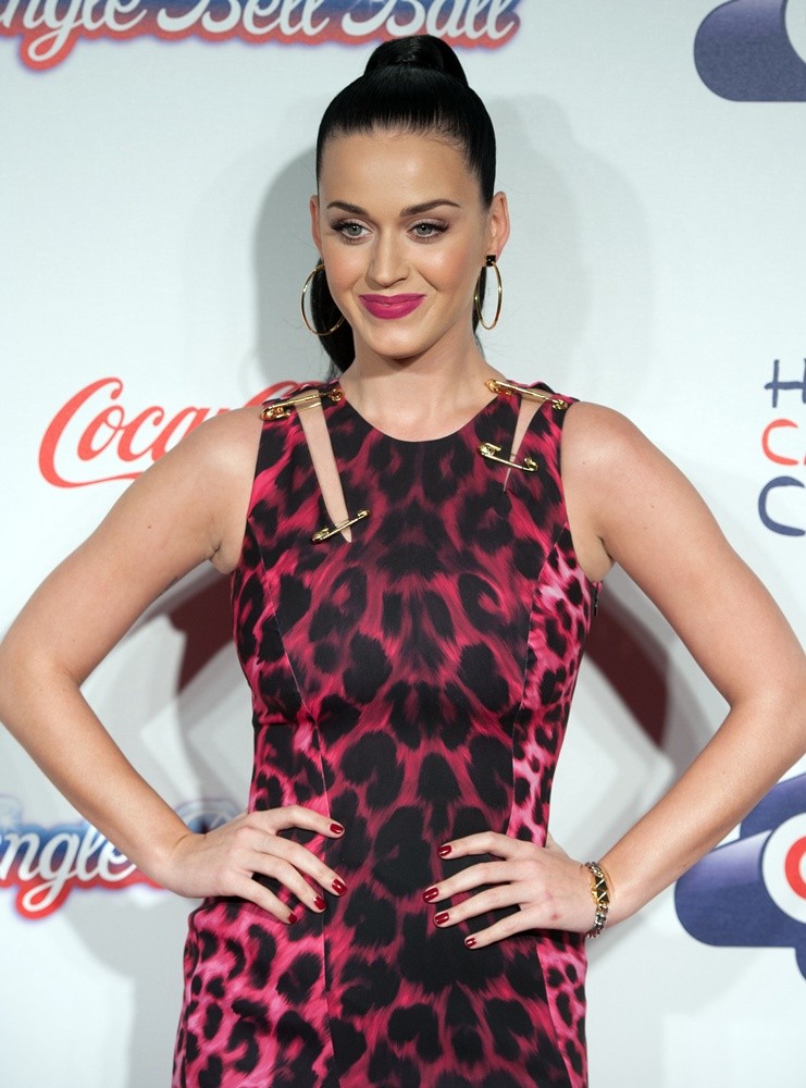 katy-perry Picture 1 - The Capital FM Jingle Bell Ball 2013 - Day 1 ...