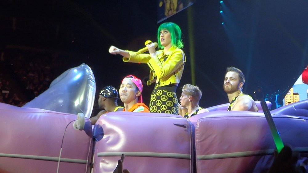 CJ Perry Picture 1 - Katy Perry Performing Live on Stage on Prismatic ...