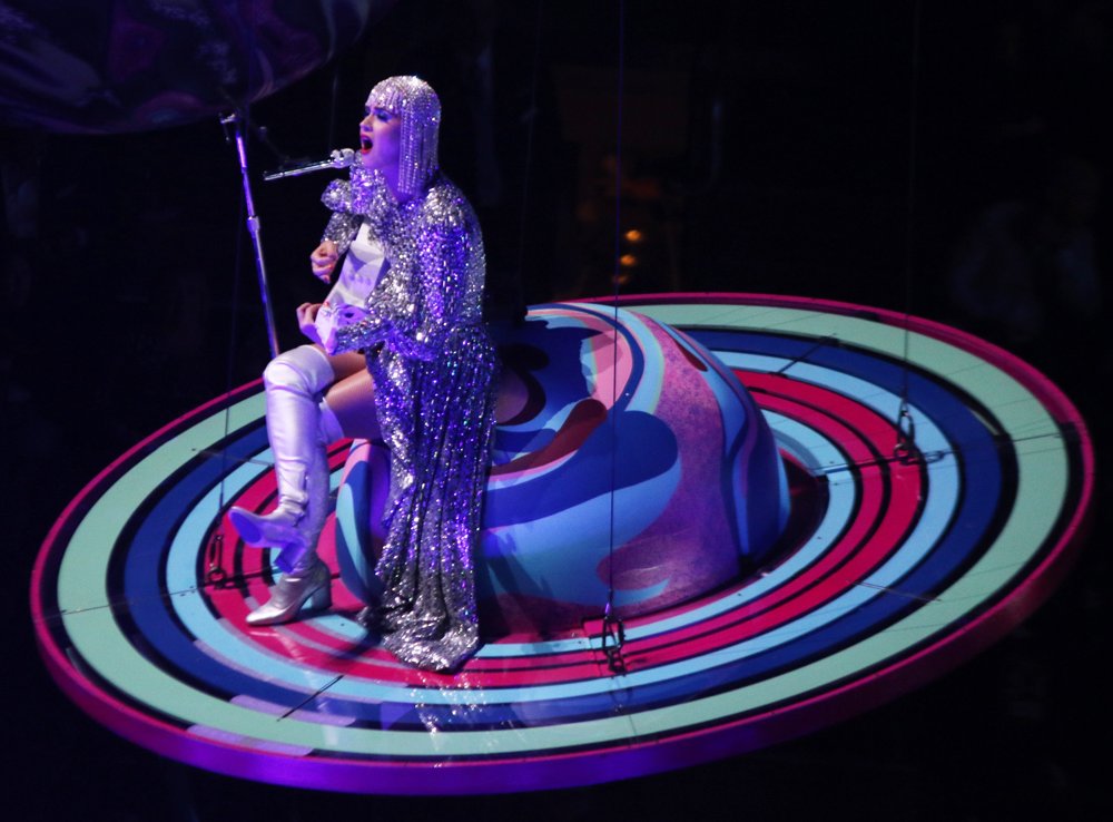 katy-perry Picture 1 - Katy Perry Performs Live at Madison Square Garden