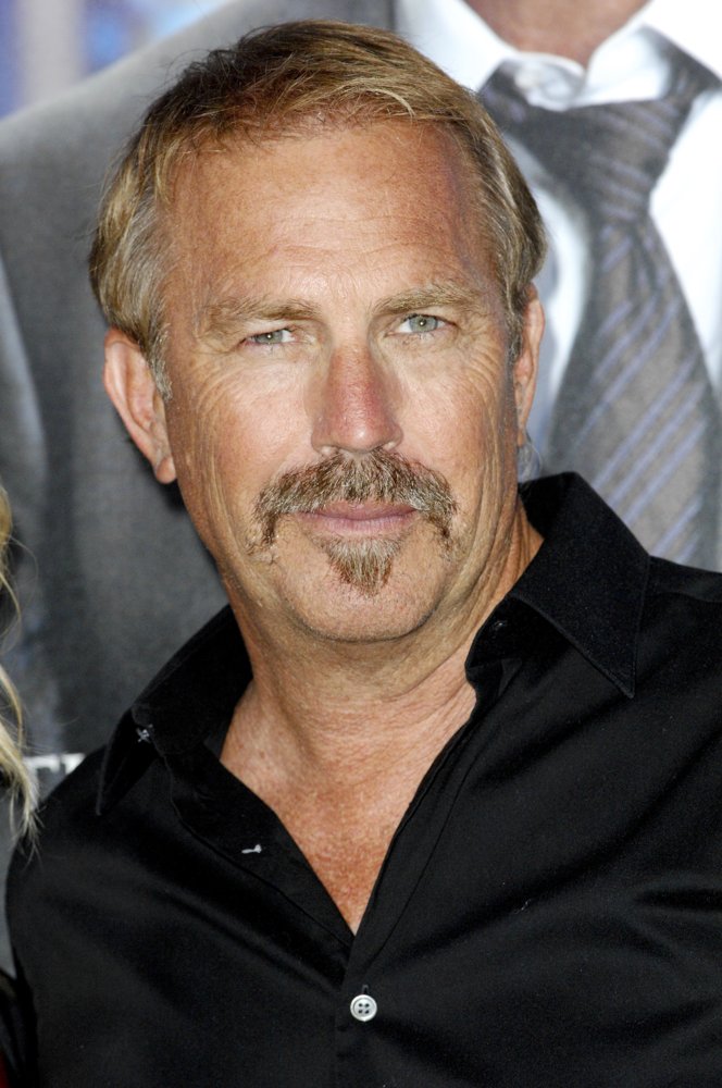 Kevin Costner Picture 95 - CinemaCon 2014 Presents The Big Screen ...