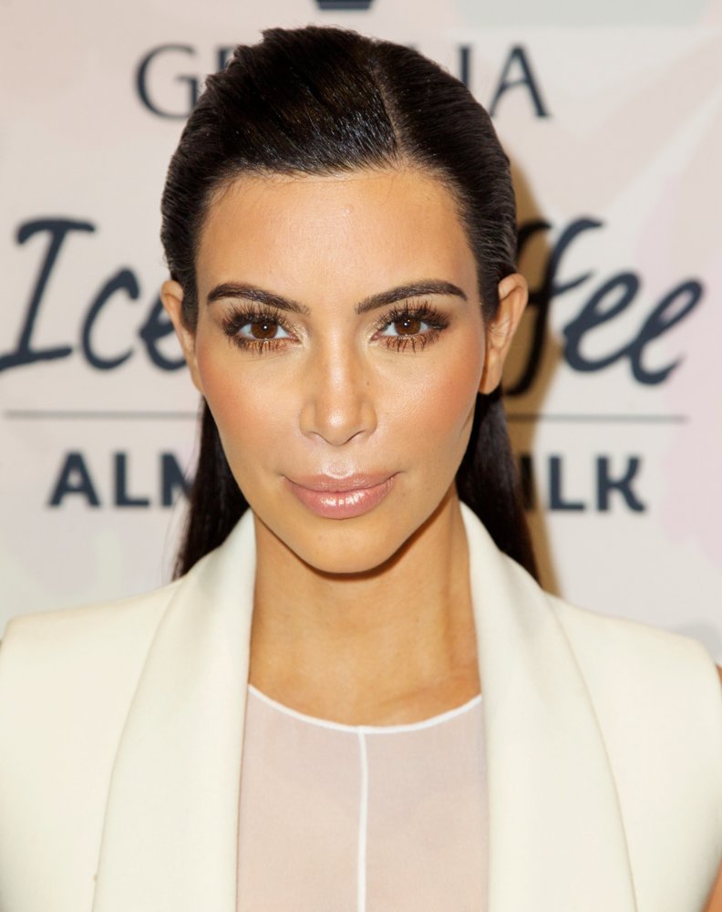 Kim Kardashian Picture 865 - Kim Kardashian, Kanye West and North West ...