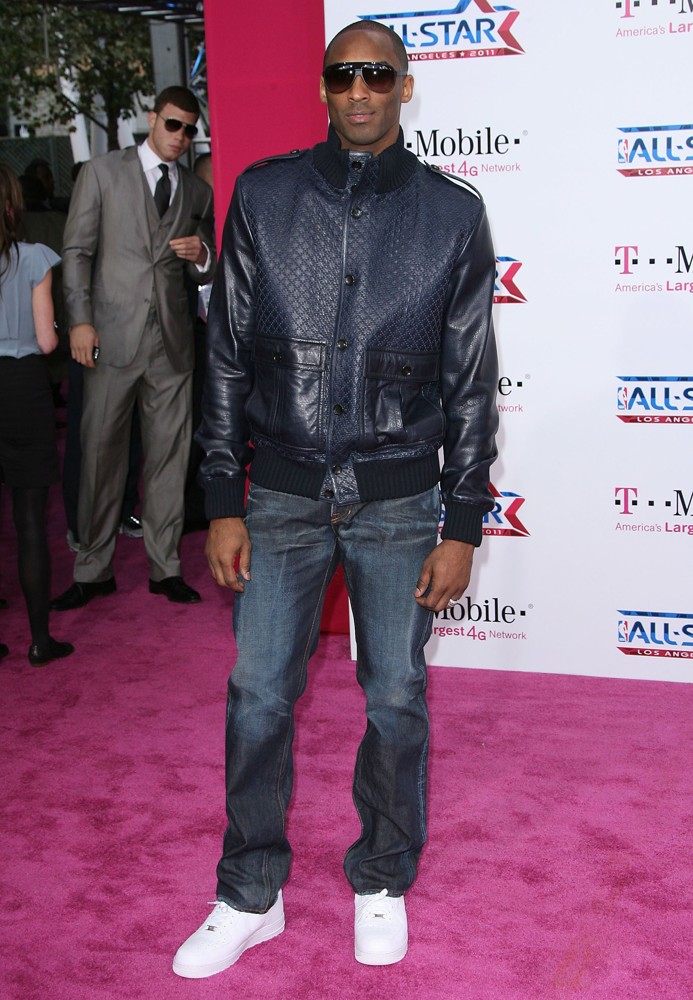 kobe-bryant Picture 1 - T-Mobile Magenta Carpet at The 2011 NBA All ...
