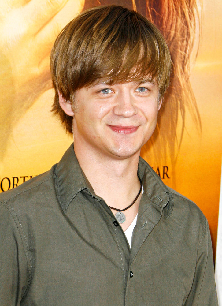 jason earles Picture 1 - Los Angeles Premiere of 'The Last Song'