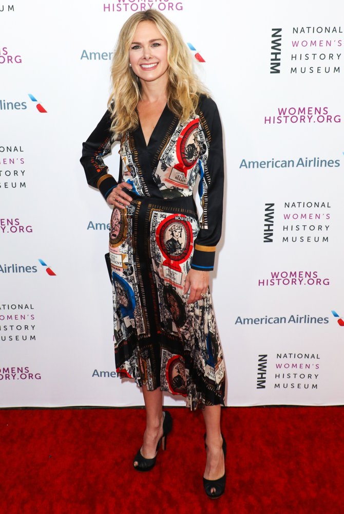 Laura Bell Bundy Picture 1 - 8th Annual Women Making History Awards