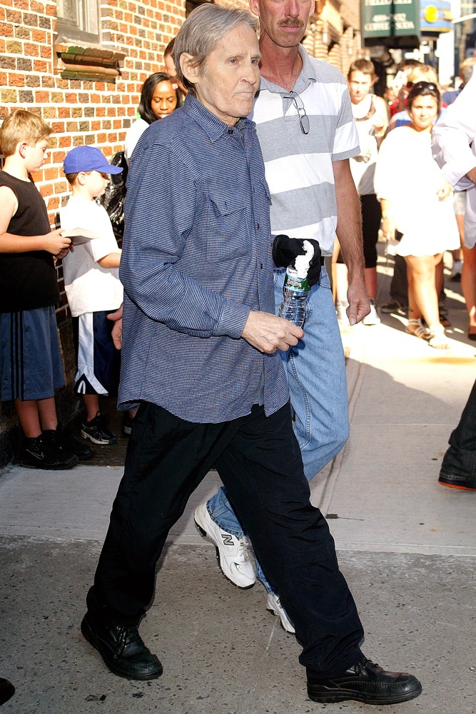levon-helm Picture 1 - Levon Helm Outside Ed Sullivan Theatre for The ...
