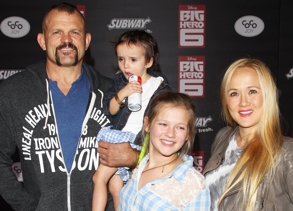 Chuck Liddell Pictures with High Quality Photos