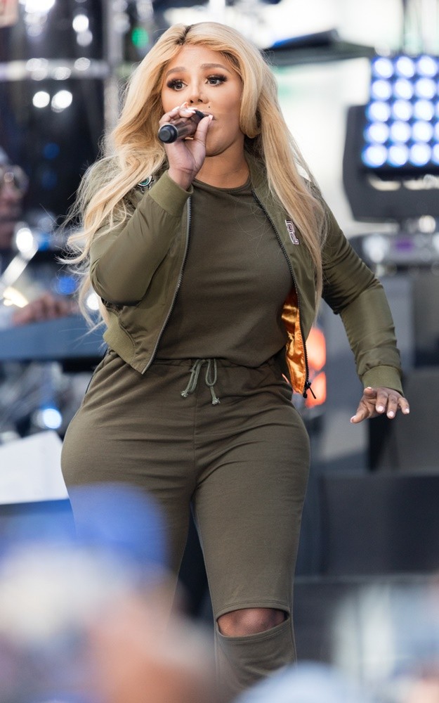 Lil'Kim Picture 1 - Rehearsal on NBC's Today