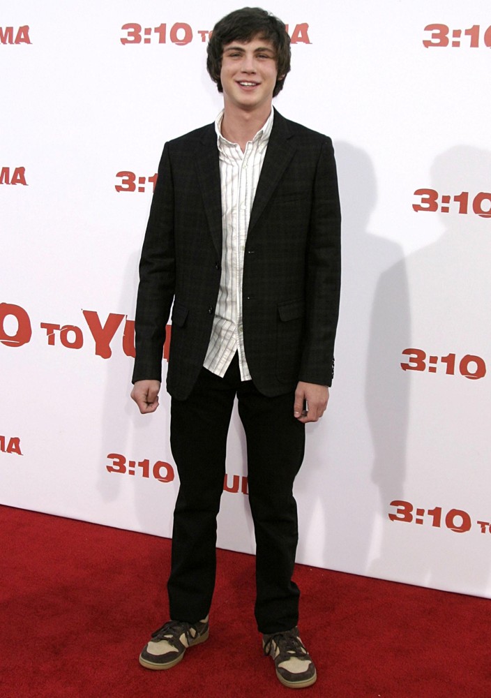 logan lerman Picture 7 - Premiere of My One and Only - Arrivals