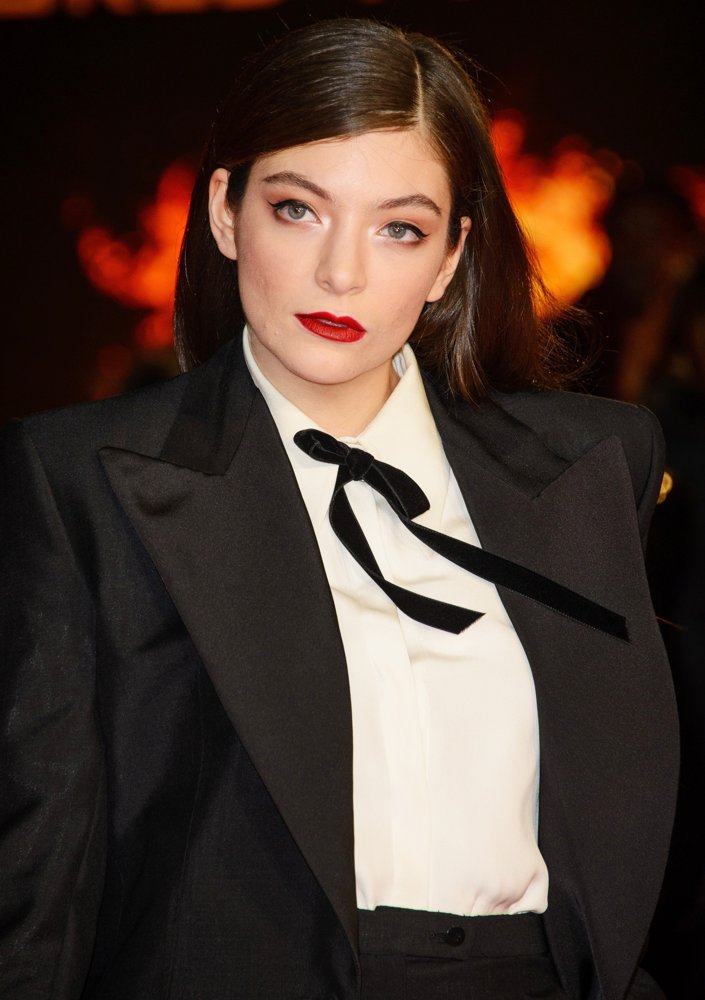 Lorde Picture 79 - The Hunger Games: Mockingjay, Part 1 World Premiere ...
