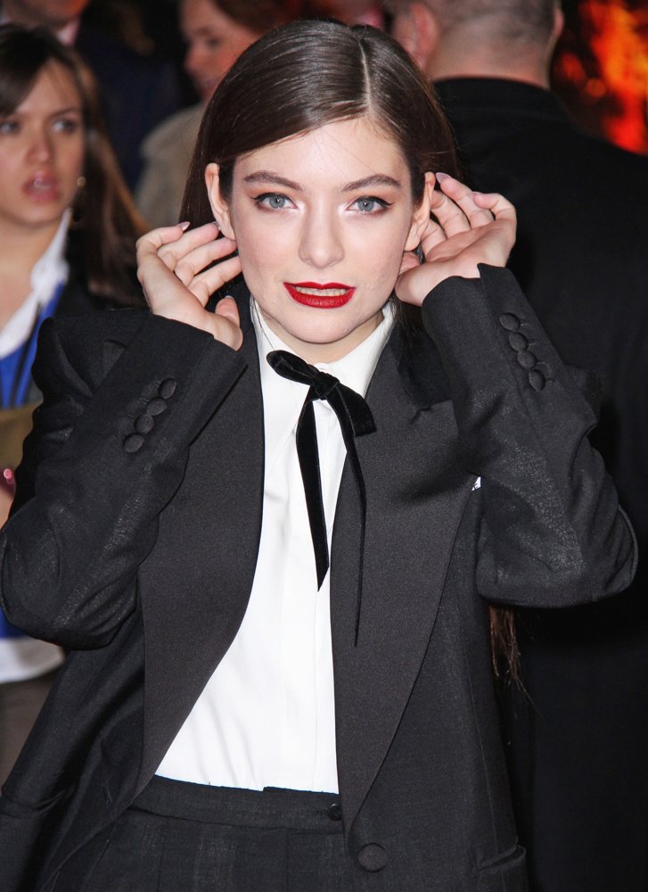 Lorde Picture 81 - 72nd Annual Golden Globe Awards - Arrivals