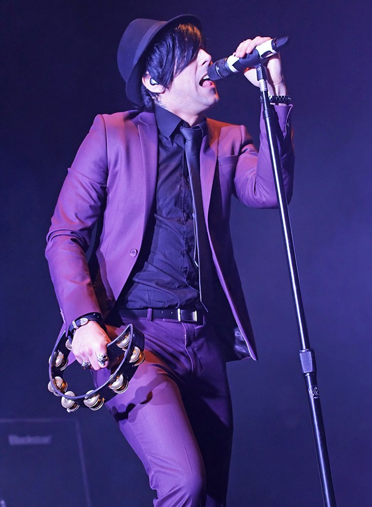 ian-watkins Picture 1 - Lostprophets Performing at Manchester O2 Apollo