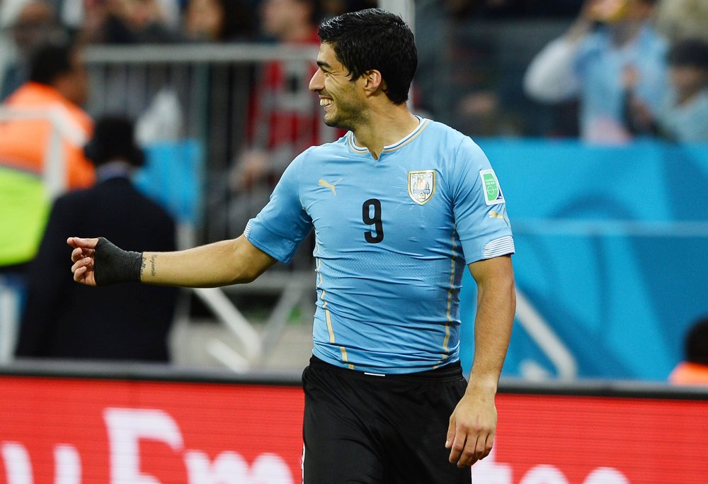 Luis Suarez Pictures, Latest News, Videos.