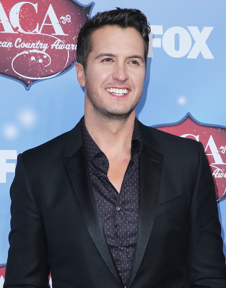 Luke Bryan Picture 158 - 2013 American Country Awards - Arrivals