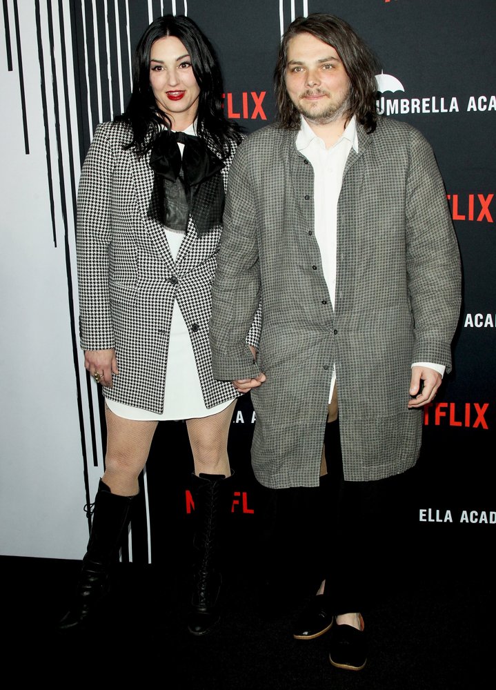 lyn-z Picture 1 - Netflix's The Umbrella Academy Season 1 Premiere