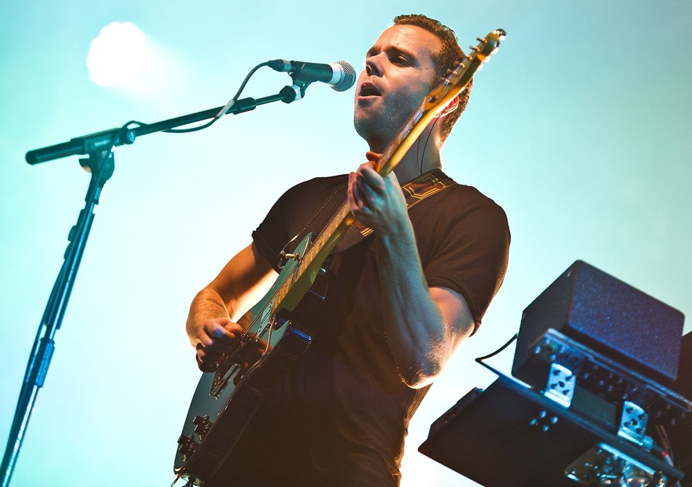 M83 Picture 1 - M83 Performing Live