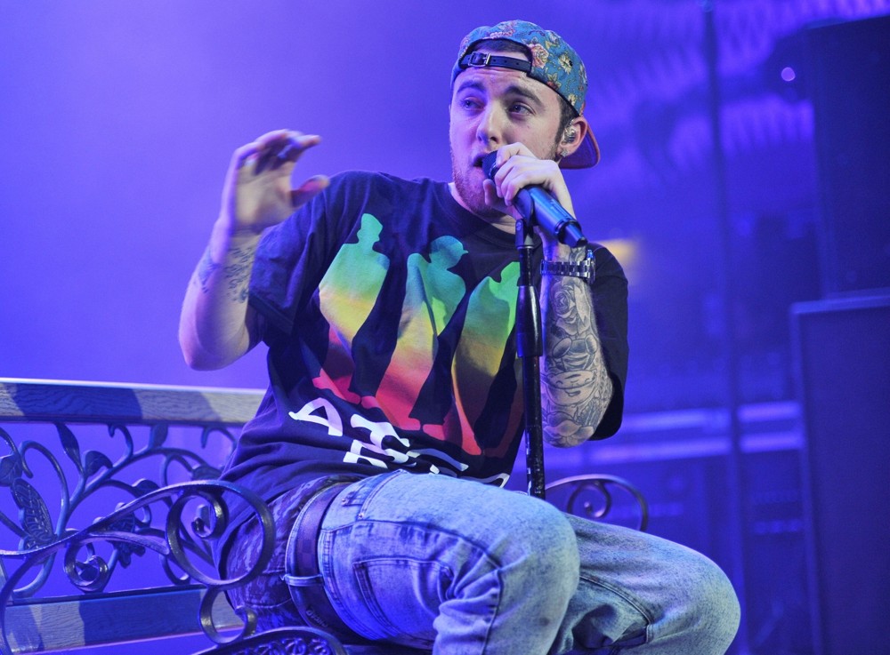 Mac Miller Picture 1 - Mac Miller Performs Live in Concert on The Blue ...