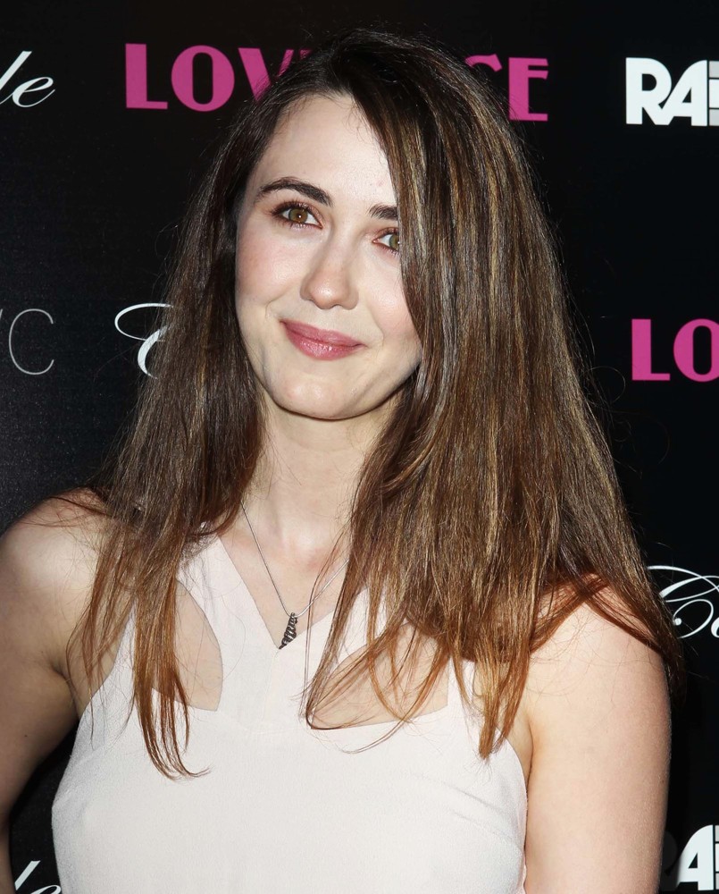madeline-zima Picture 1 - Lovelace Los Angeles Premiere