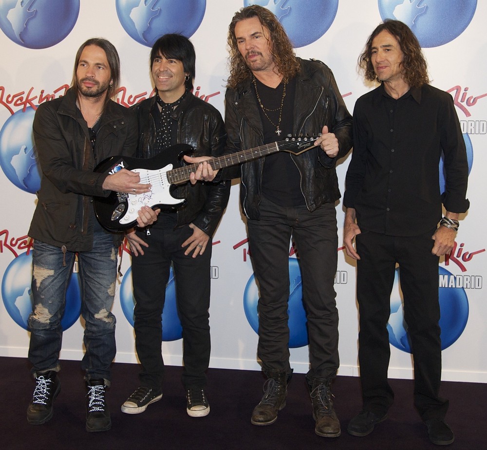 Mana Picture 9 - Mana Performing Live During Their Drama y Luz Tour