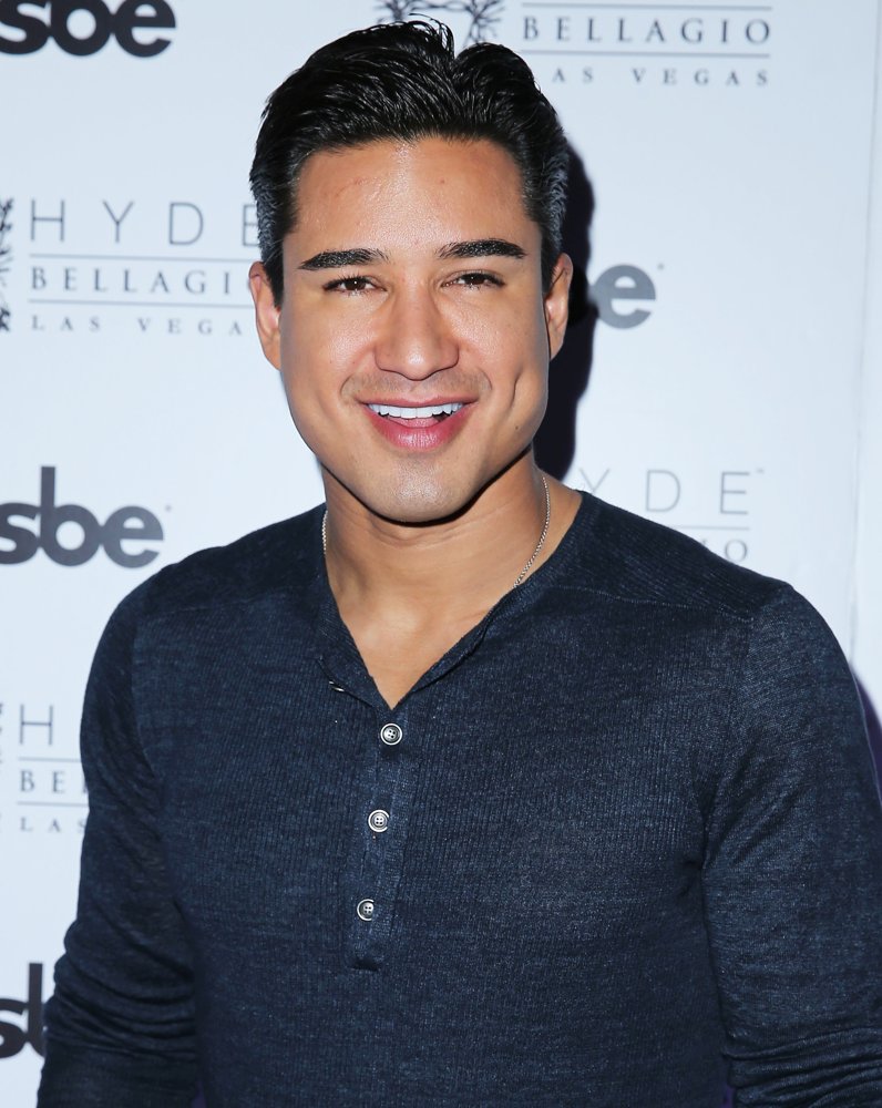 Mario Lopez Picture 1 - Mario Lopez Hosts Cinco De Mayo Fiesta