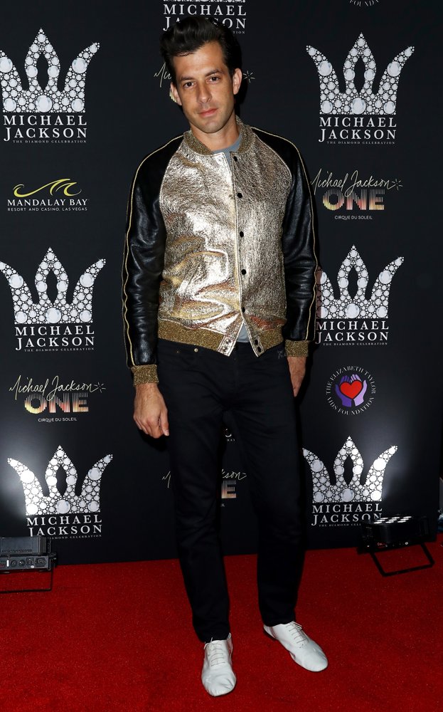 Jackson Picture 1634 - Michael Jackson Diamond Birthday Celebration