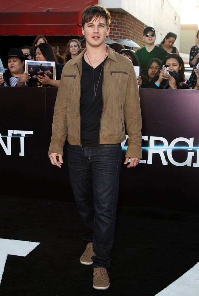 Matt Lanter Picture 35 - 2012 Critics' Choice TV Awards - Arrivals