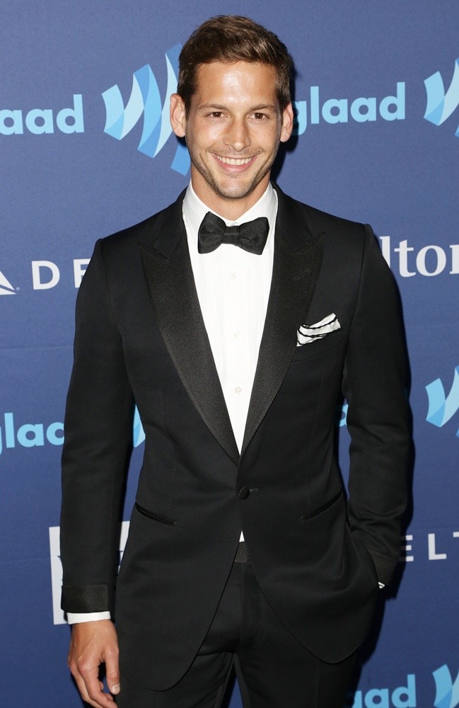 Max Emerson Picture 1 - 26th Annual GLAAD Media Awards - Arrivals