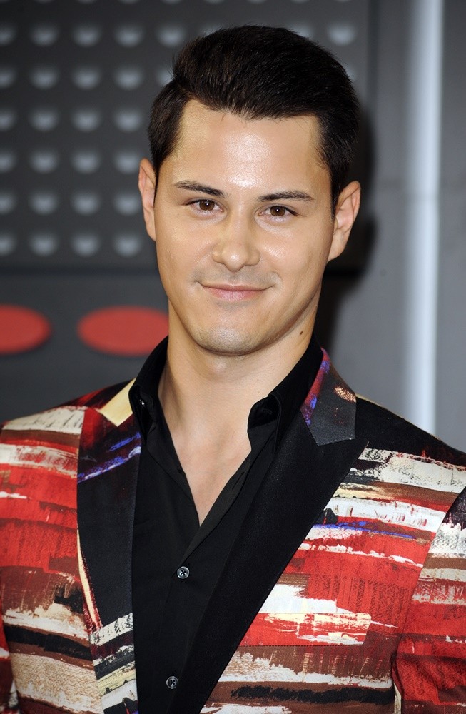 Michael J. Willett Picture 1 - 2015 MTV Video Music Awards - Arrivals