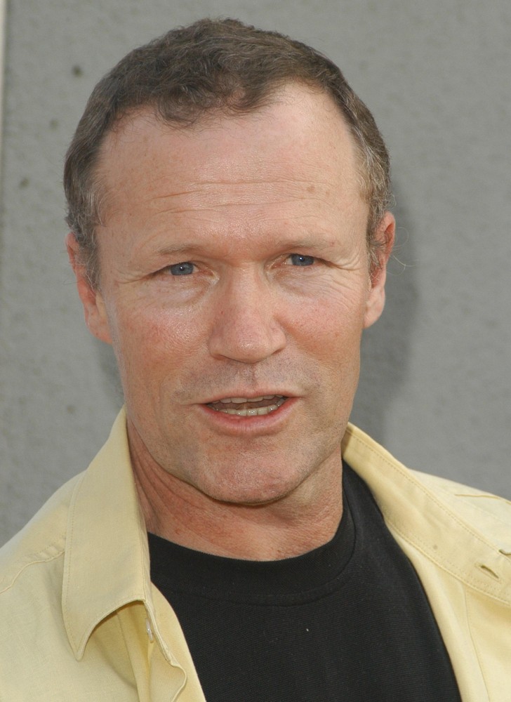 michael-rooker Picture 1 - The 32nd Annual Saturn Awards