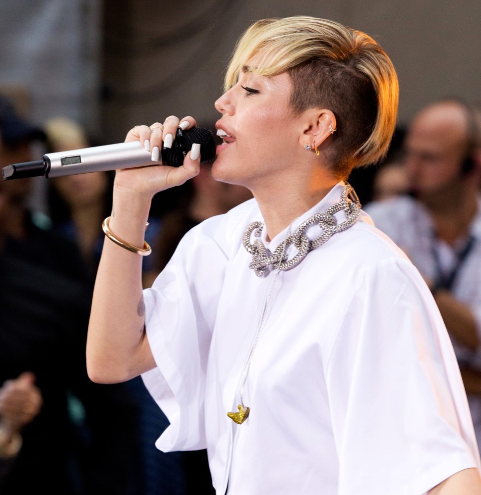 Miley Cyrus Picture 628 - Miley Cyrus Performs on The Today Show as ...