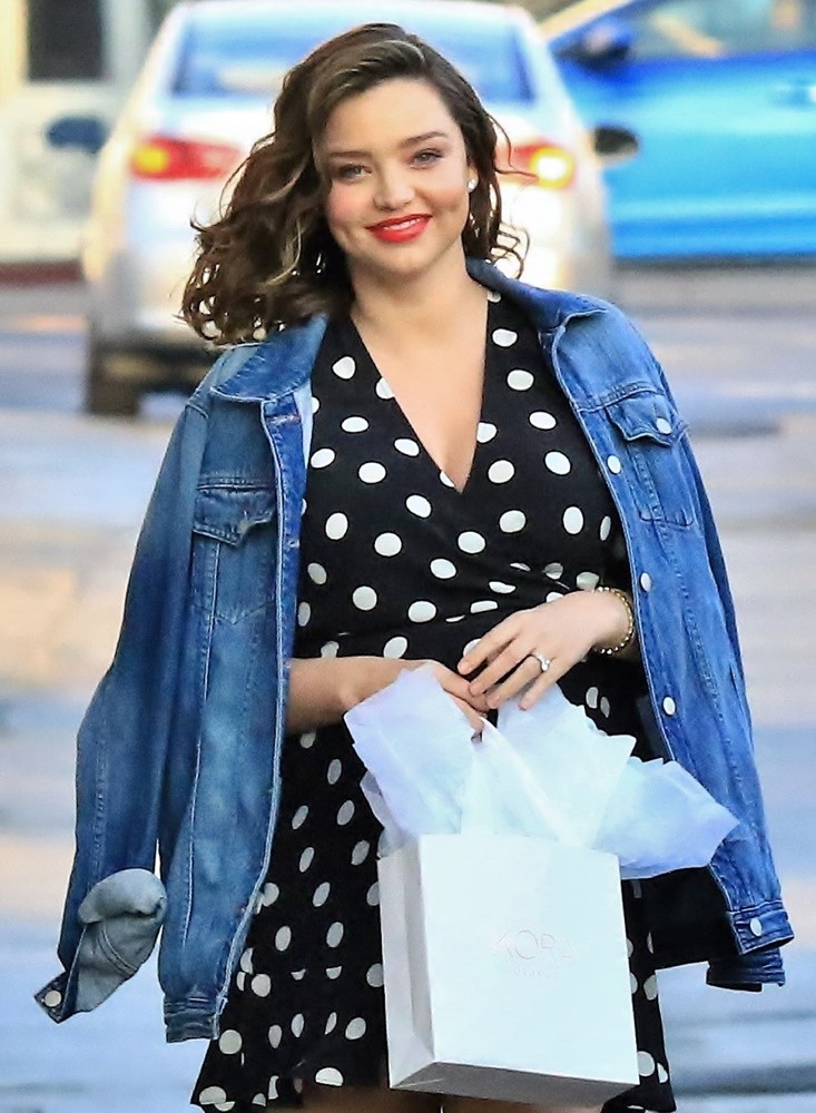 Miranda Kerr Picture 1 - Miranda Kerr Arrives at ABC Studios for Jimmy ...
