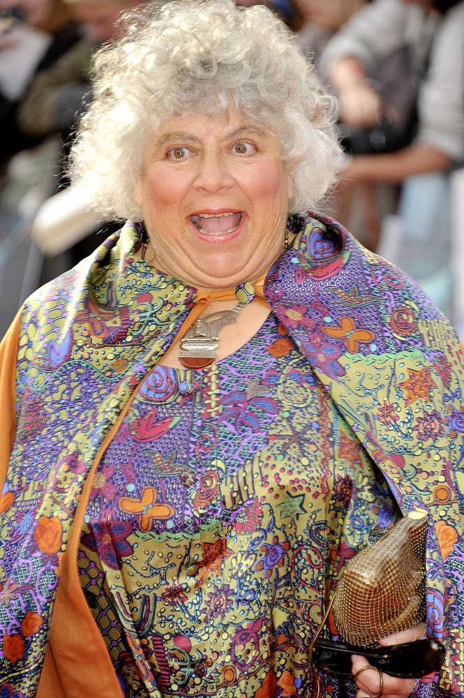 Miriam Margolyes Picture 1 - Harry Potter and the Deathly Hallows Part ...