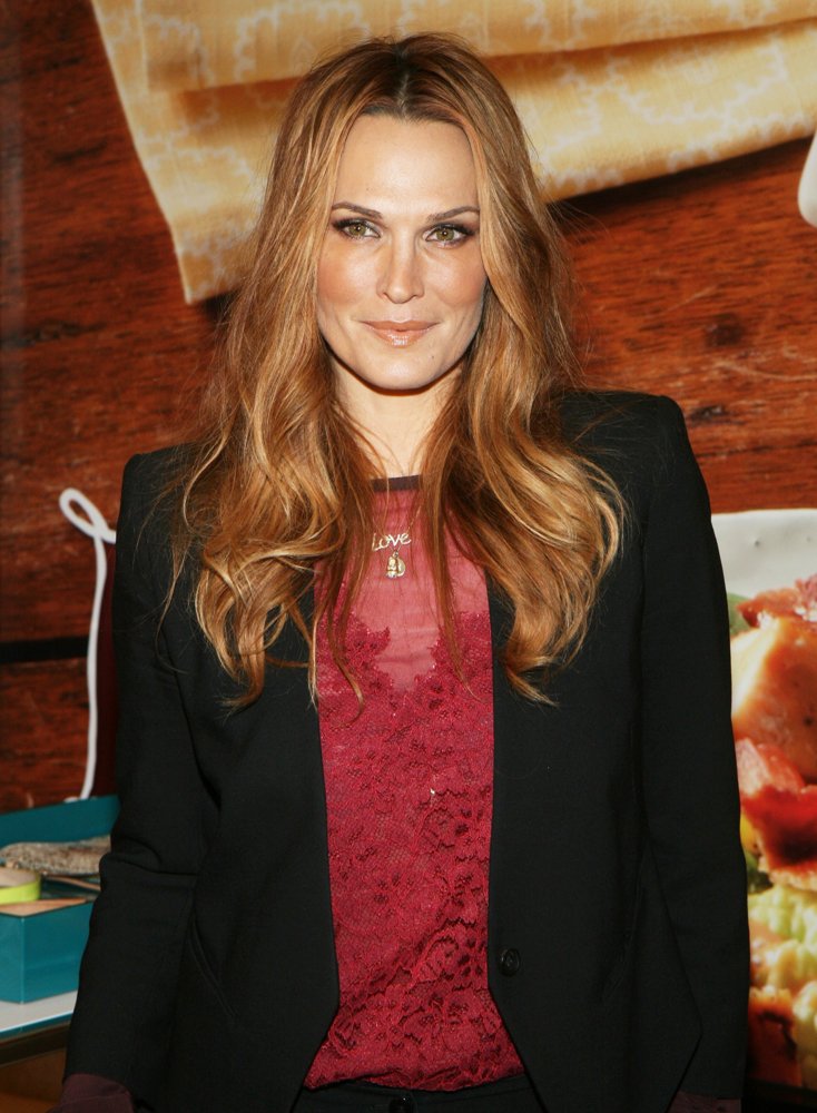 Molly Sims Picture 70 - New York Premiere of The Fourth Season of Game ...