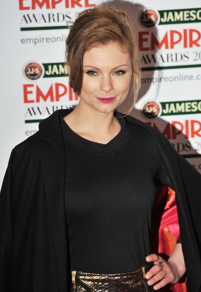 myanna buring Picture 23 - The Premiere of The Twilight Saga's Breaking ...