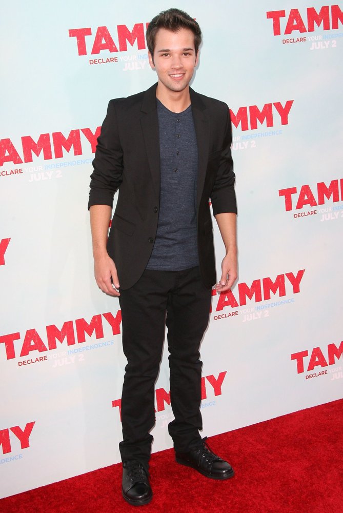 Nathan Kress Picture 32 - Nickelodeon's 27th Annual Kids' Choice Awards ...