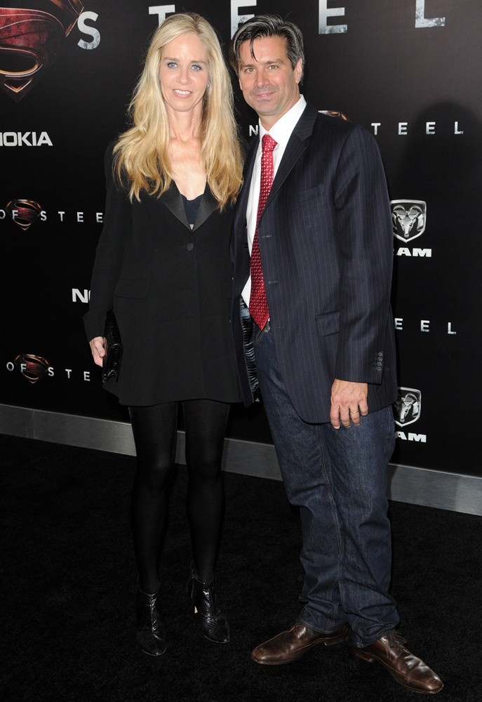 Diane Nelson Picture 7 - Batman v Superman: Dawn of Justice New York ...