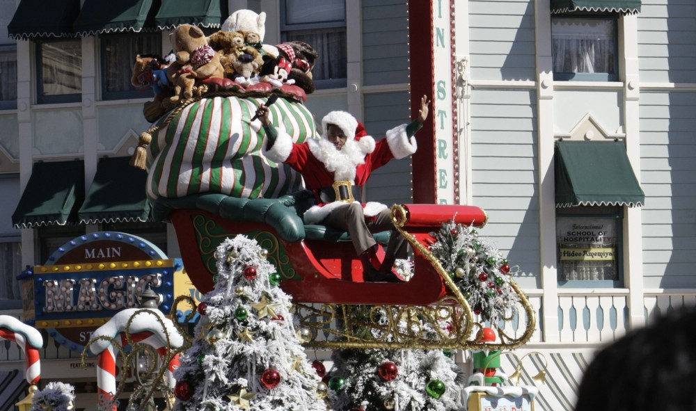 nick-cannon Picture 1 - Nick Cannon Filming for The Christmas Day ...