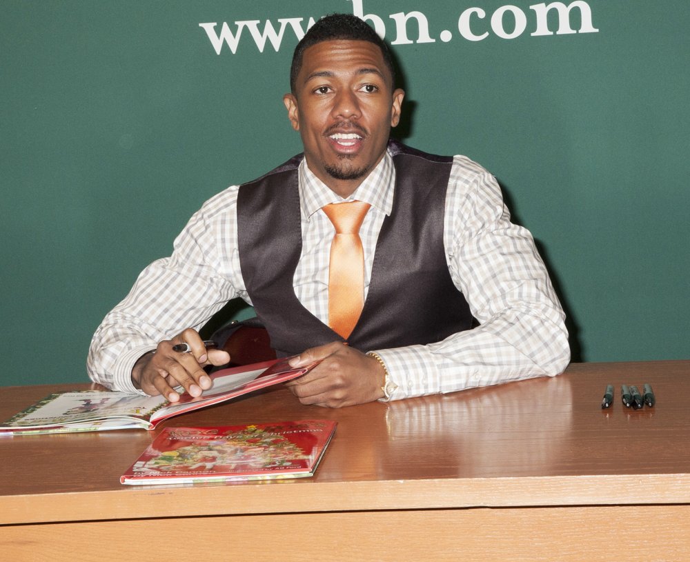 Nick Cannon Picture 1 - Nick Cannon Signs Copies of His Book Roc and ...