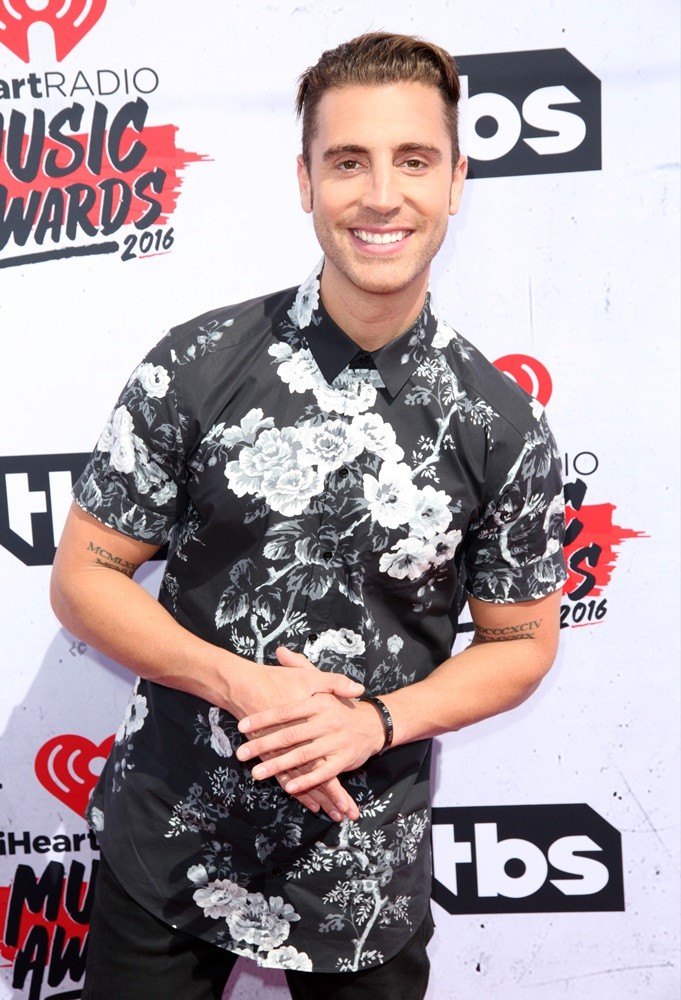 Nick Fradiani Pictures, Latest News, Videos.