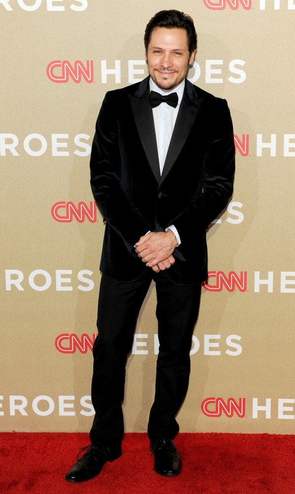 Nick Wechsler Picture 1 - CNN Heroes: An All-Star Tribute - Arrivals