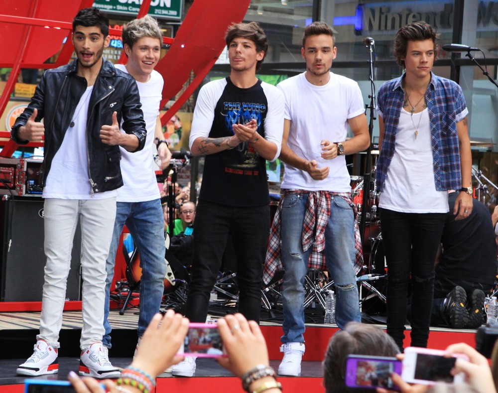 One Direction Picture 1 - One Direction Perform on The Today Show as ...