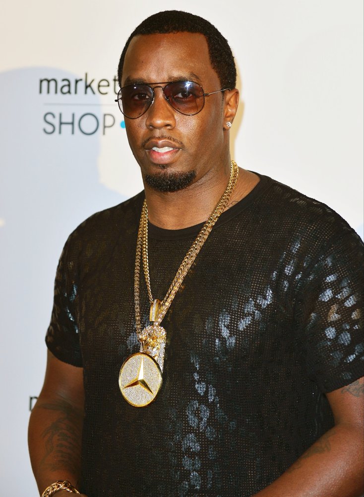 P. Diddy Picture 1 - Calebrates Market America Launch - Arrivals