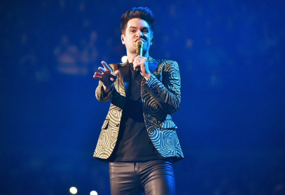 brendon-urie Picture 1 - Panic At the Disco Perform During Pray for The ...