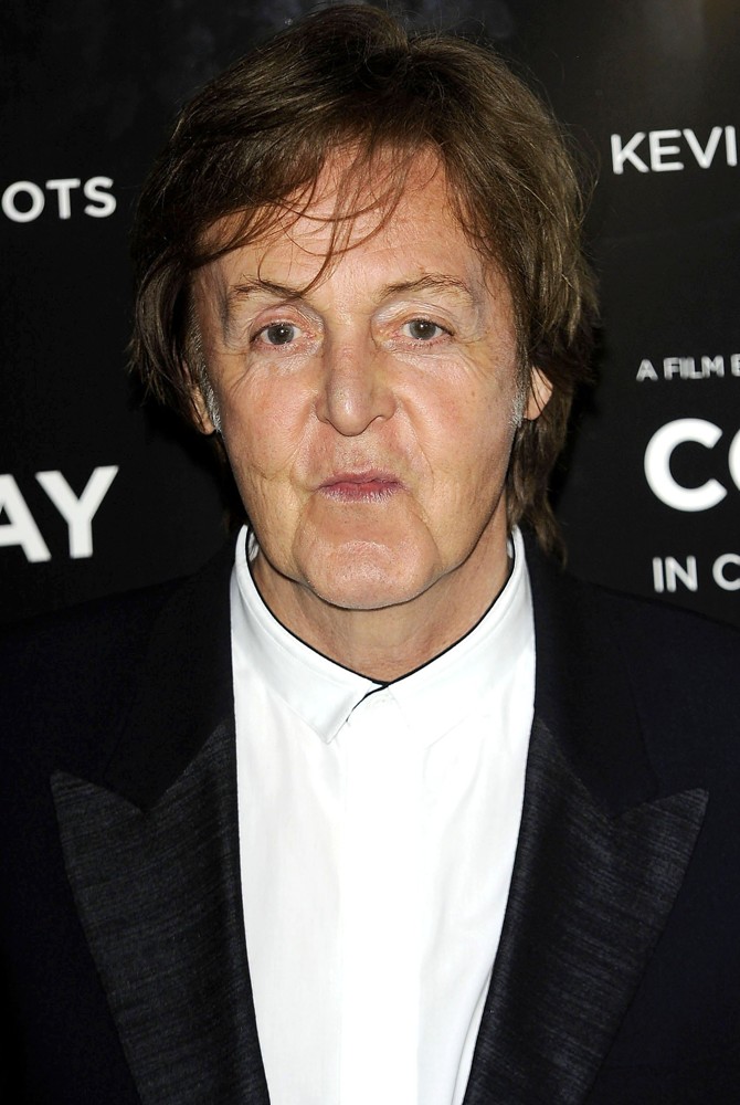 paul-mccartney Picture 1 - World Film Premiere of Comes a Bright Day