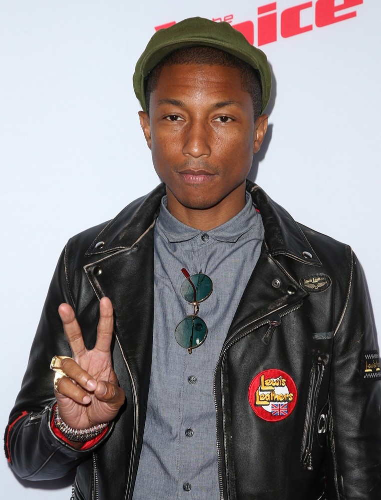 pharrell-williams Picture 1 - NBC's The Voice Season 8 - Red Carpet ...