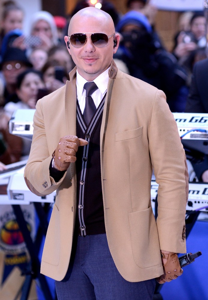 Pitbull Picture 1 - Pitbull Performs Live at The Today Show