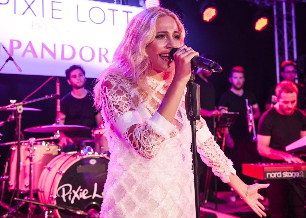 pixie-lott Picture 1 - Pandora Presents An Evening with Pixie Lott